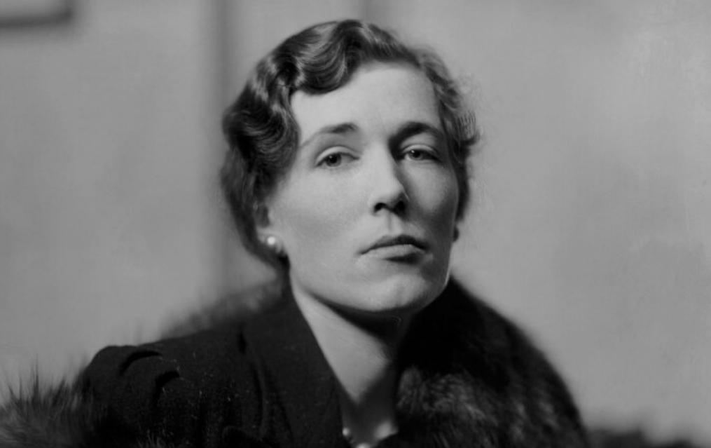 A Delay in Seeing the Light of Day | Dave Astor on Literature