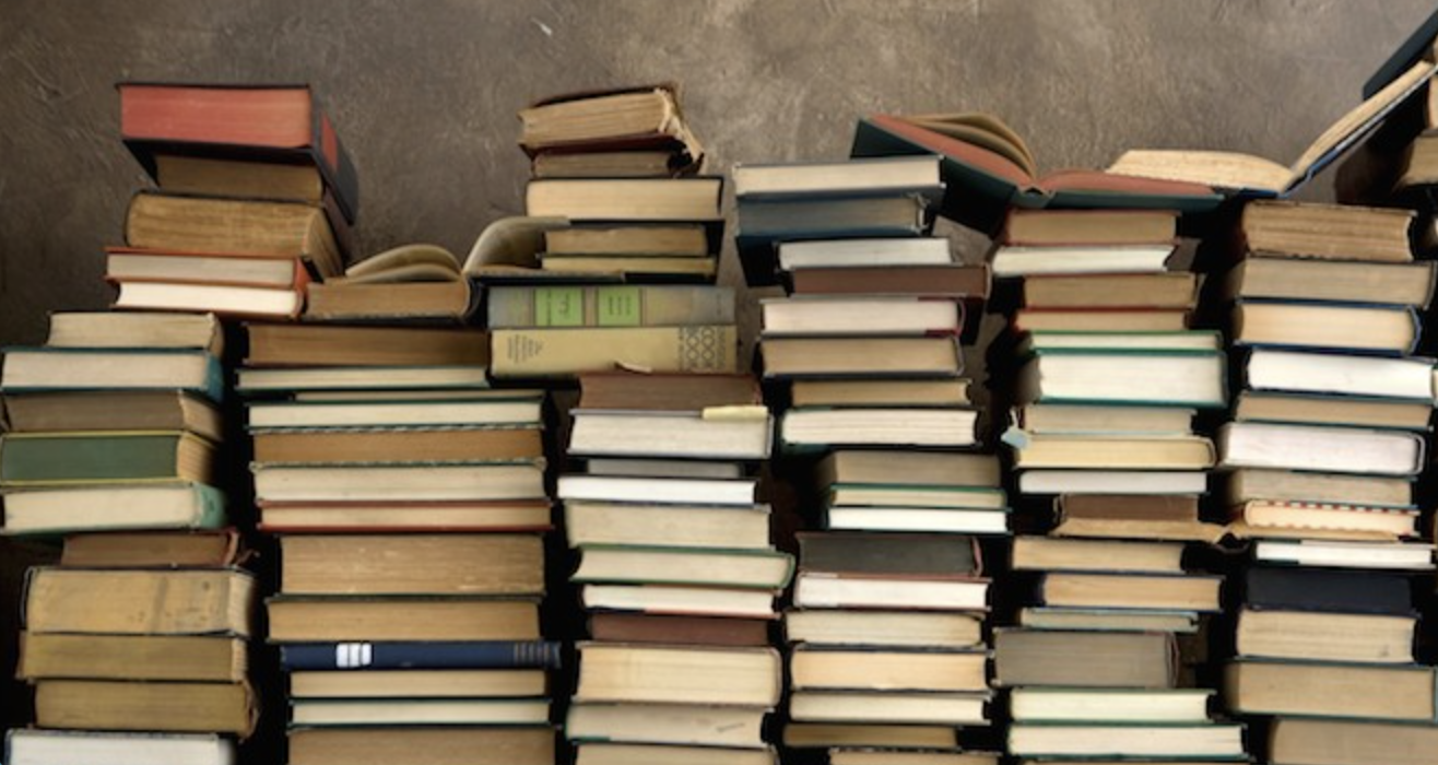 Dave Astor on Literature | Short essays about novels and other ...